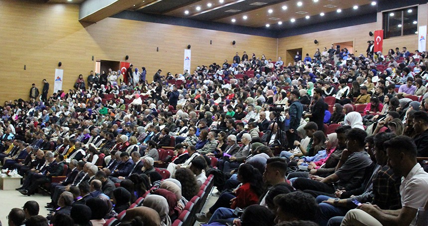 Ağrı İbrahim Çeçen Üniversitesi akademik yılı açılışı programı ...