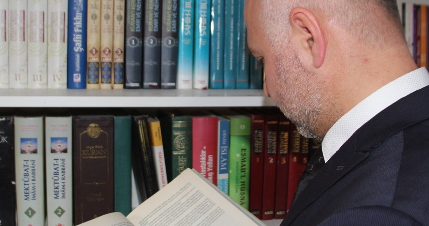 Taş: Namazın alay edilir hale gelmesi ciddi ahlaki yozlaşmanın ve ...